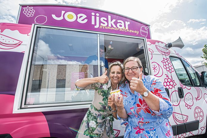 Joe ijskar strijkt neer bij Solina | Izegem | hln.be