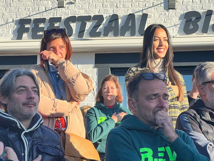 Feest in Schepdaal: vroege vogels zien hun Remco wereldtitel ...