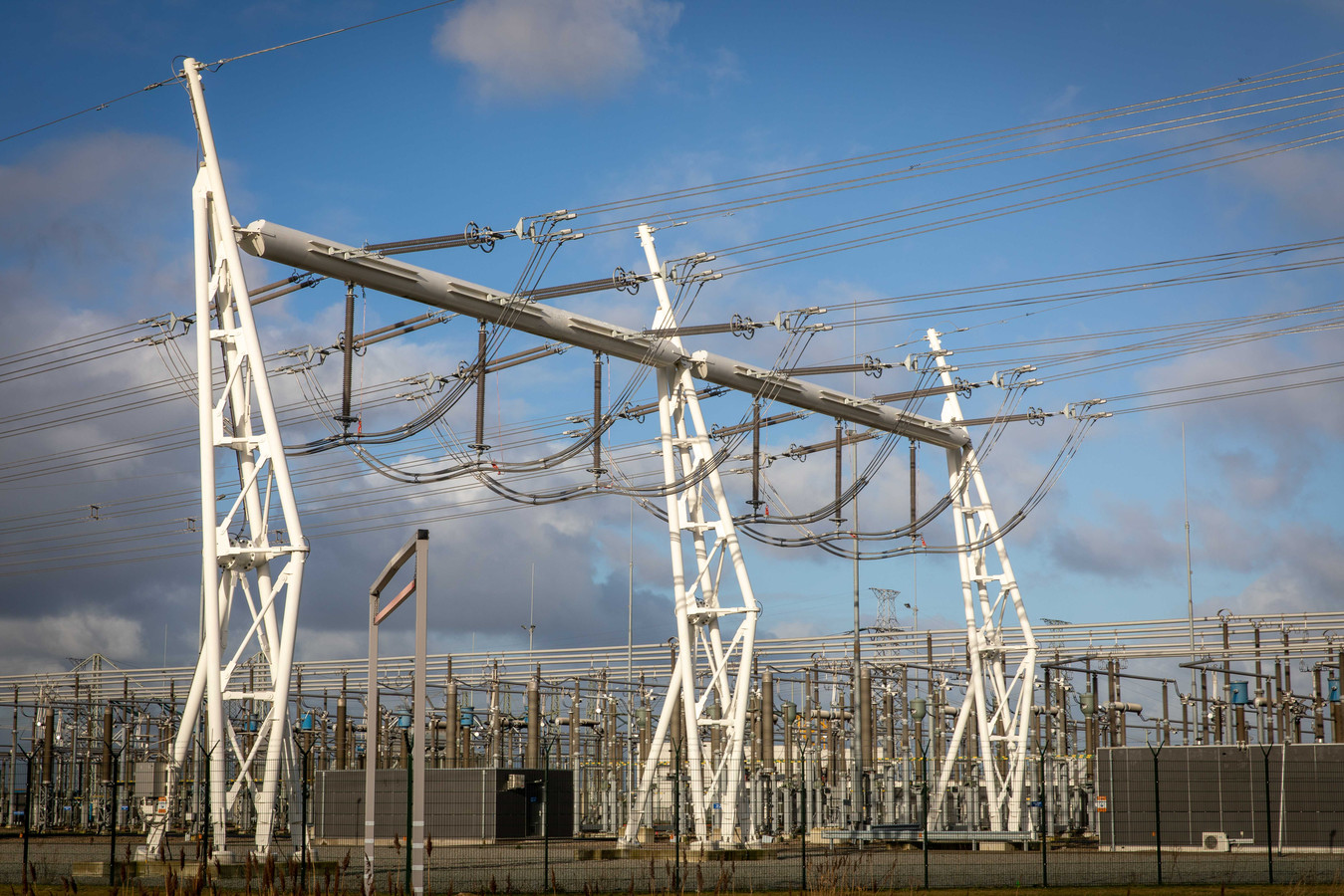 Stroomstation Tennet in polder: extra inspraak en extern onderzoek ...