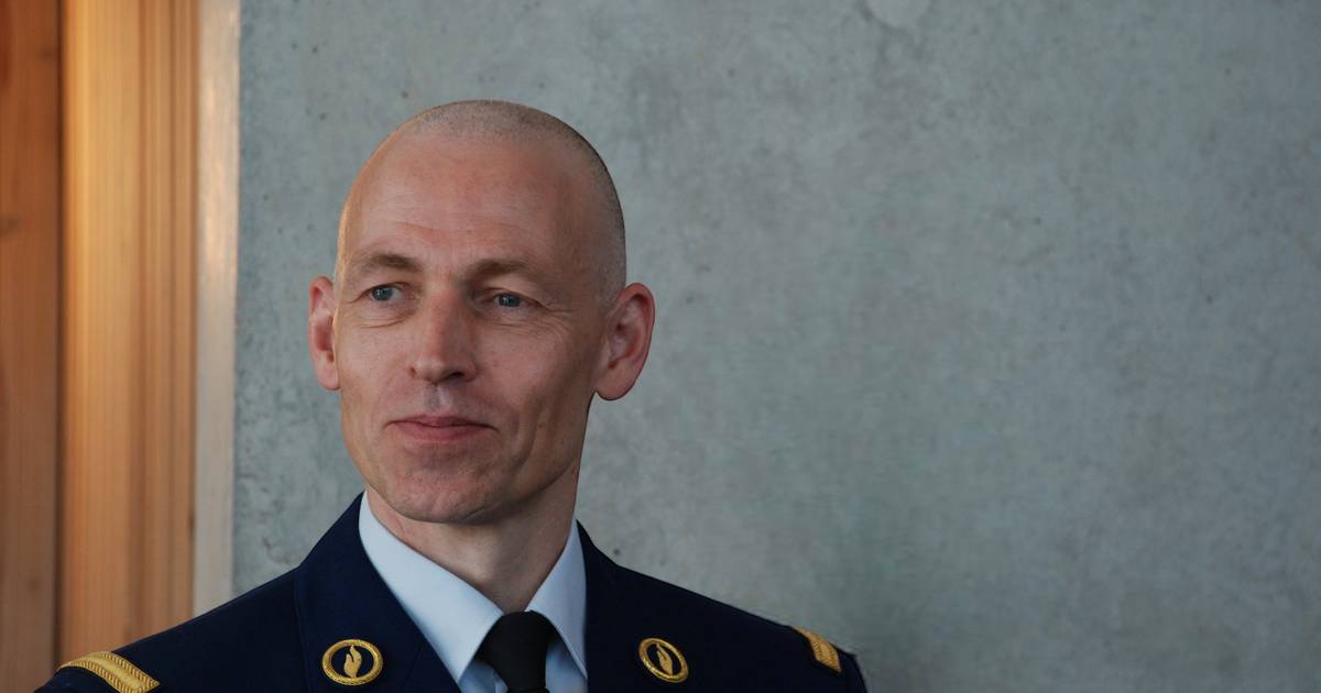 Jo De Geest legt eed af als nieuwe korpschef van lokale politie Sint ...