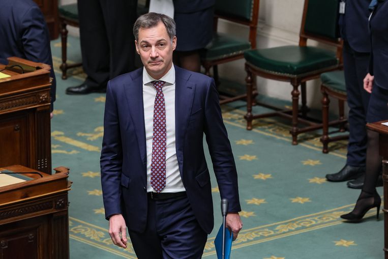 Premier De Croo in parlement: ‘In ons land gaan het licht en de ...