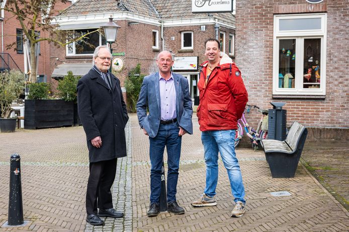 Poort als gedenkteken aan Joodse gemeenschap in Ommen: ‘Herinnering ...