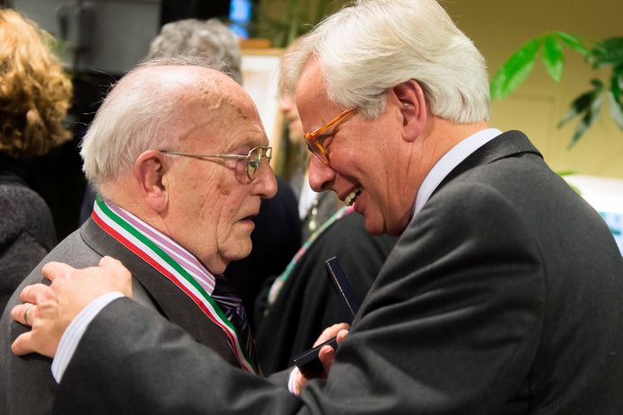 ‘Mister Bosschenhoofd’ Nol Krijnen (1929-2023): ‘Schiet op met De ...