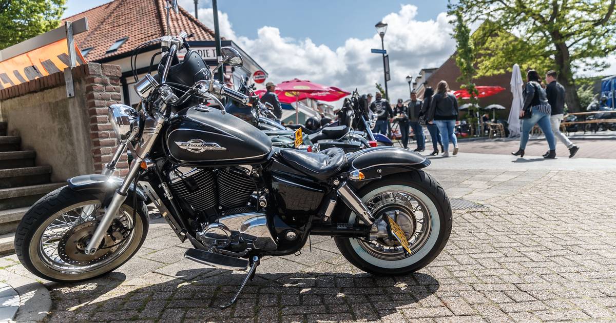 Motoren bewonderen en showen: dat kan weer op de Motorbikeday bij Café ...