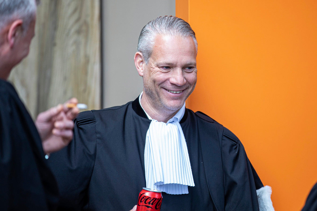 COLUMN. Walter Damen: “Het geromantiseerde beeld over spionnen oefent ...