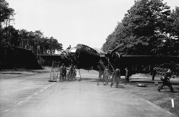 ‘Ge-wel-dig’: tienduizenden mensen komen vlak na de oorlog af op ...