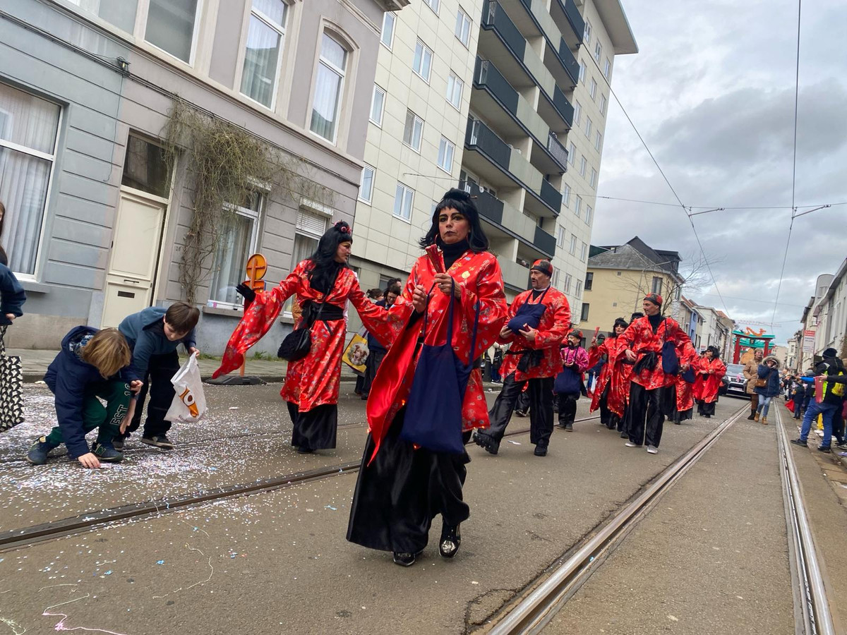 IN BEELD: 37ste Karnavalstoet trekt door Ledeberg: “Wordt onvergetelijk ...