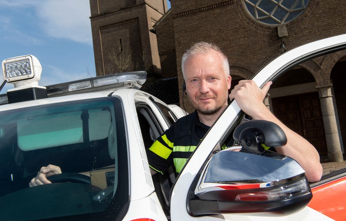 Edwin Rozema is de nieuwe wijkagent voor Ambt Delden: ‘Problemen op ...