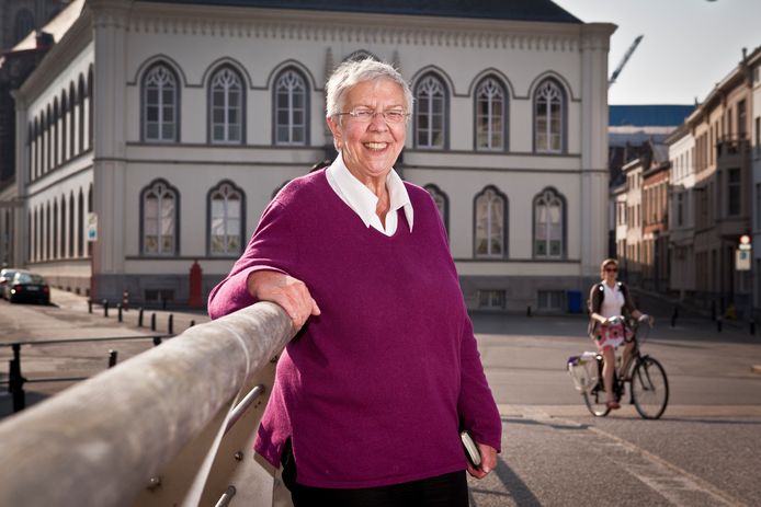 Stad in rouw na overlijden Zuster Monica (84), tien jaar directrice van ...