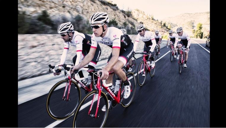 Trek Factory Racing Team stelt ploeg voor op speciale manier
