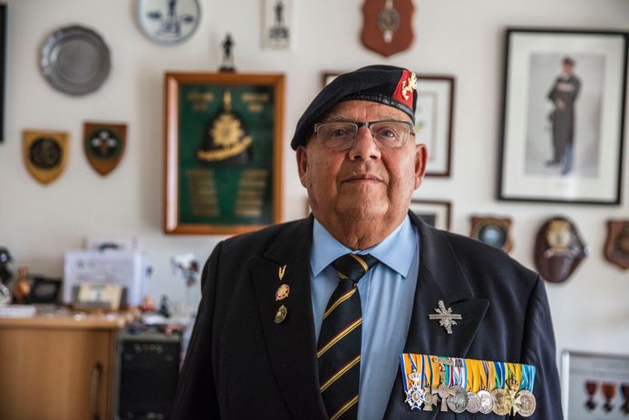 Dappere marinier Wim Elgers (1941-2024) ontving veel onderscheidingen ...