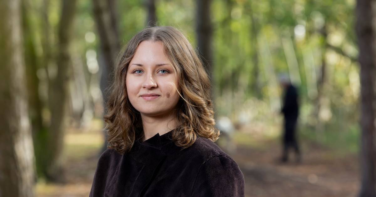 Serafima (24) leeft met een tumor en komt niet in aanmerking voor duur medicijn: “Van stress kan ...