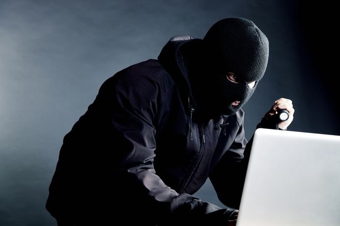 Ouderen steeds vaker het slachtoffer van oplichters, bijeenkomst moet ...