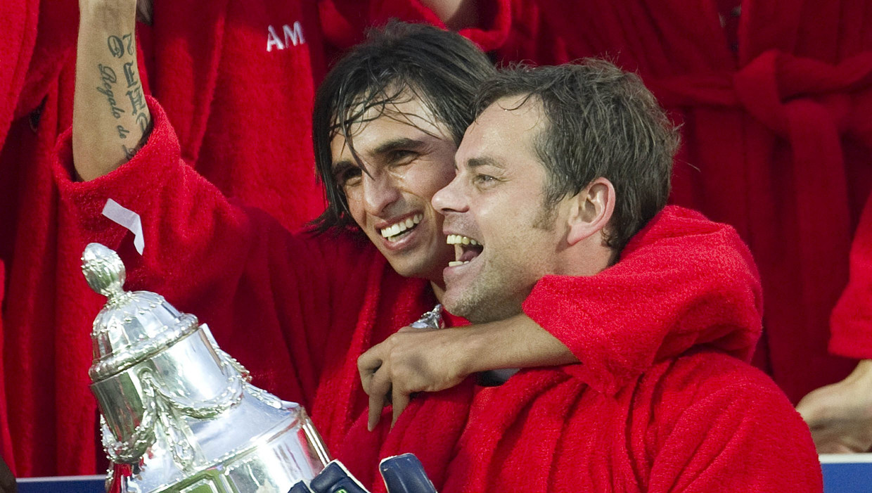 Standbeeld Sander Boschker voor de Grolsch Veste | De Volkskrant