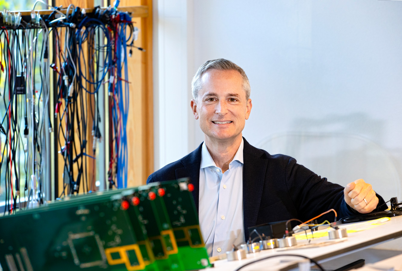 Zelf weer je tanden kunnen poetsen; Eindhovens bedrijf geeft ...