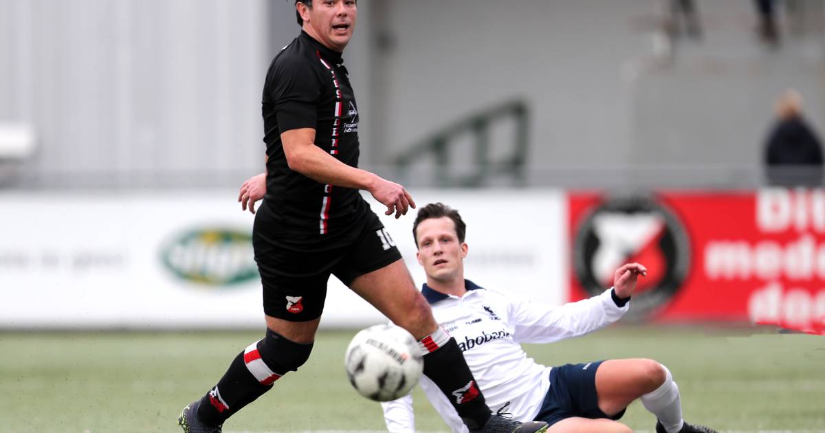 Eén dag na het afscheid van de overleden Adriaan de Buck eren de ...