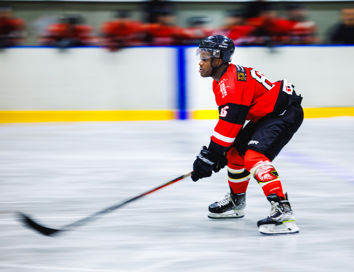 IJshockey in Brabant: geldgebrek, een Tsjech in dienst van een sponsor ... IJshockey in Brabant: geldgebrek, een Tsjech in dienst van een sponsor ...