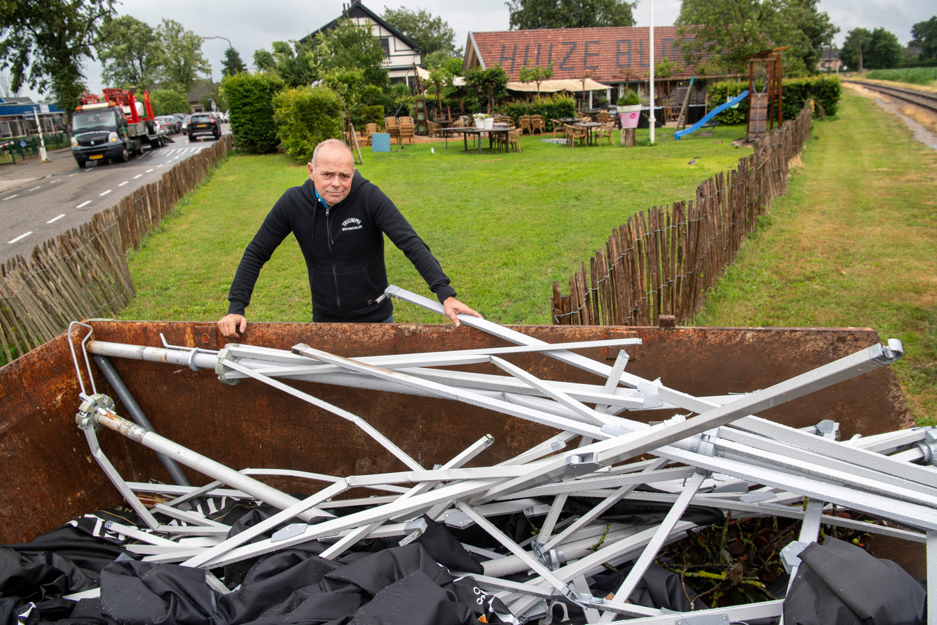 Eerst tornado, vandaag zomerstorm: Lieren verandert in ‘slagveld ...