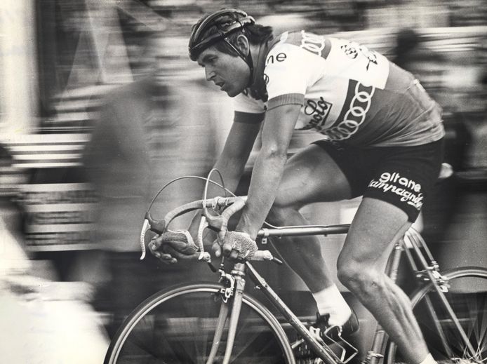 Oud-wielrenner Gerben Karstens (80) overleden | Wielrennen | bd.nl