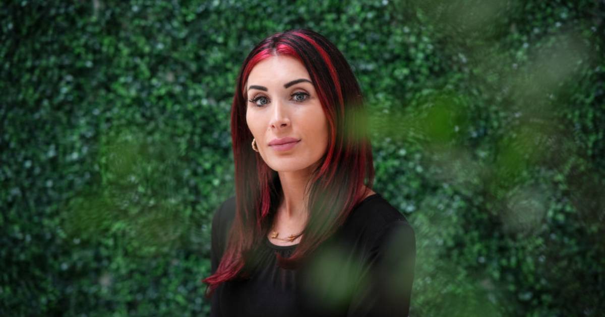 Wie is Laura Loomer (31), de extreemrechtse complotdenker die samen met ...