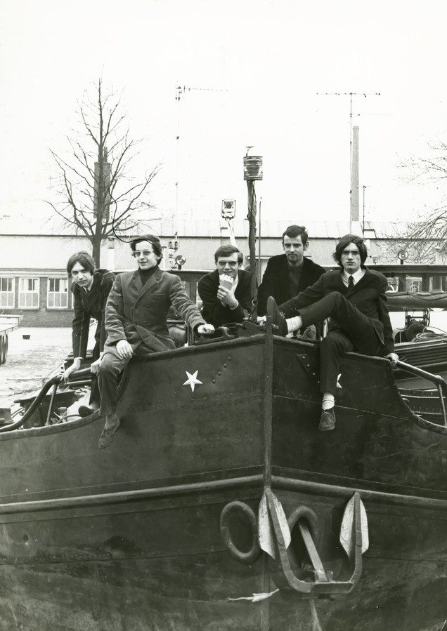 Drummer Peter trad op met Henny Vrienten: ‘Bij de Tilburgse beatband ...