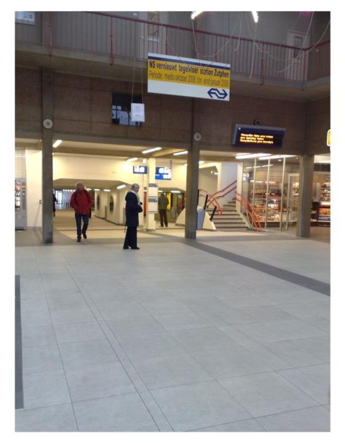 Station Zutphen heeft nieuwe tegelvloer | Lochem | destentor.nl