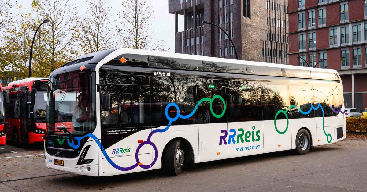 Een RRReis van bijna drie uur: je zou maar met de bus naar Enschede ...
