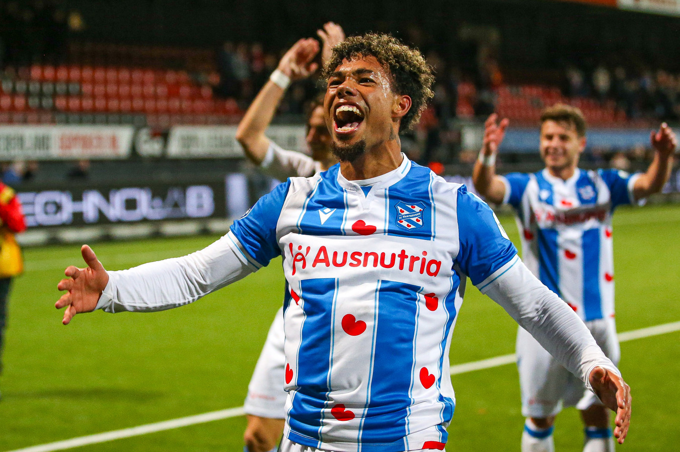 Van Excelsior Maassluis naar uitblinker in de eredivisie: ‘Ik heb een ...