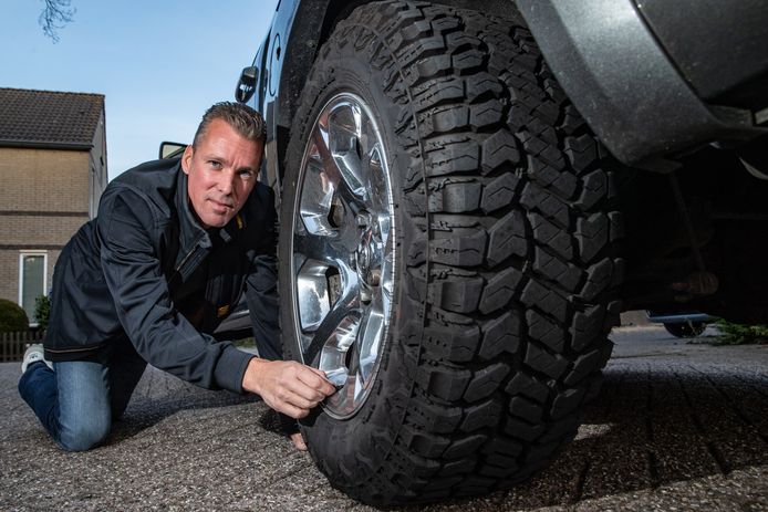 Zo oud zijn jouw autobanden en meer dingen die je kunt aflezen aan de ...
