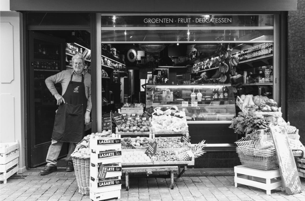 Groenteman Wout van Oosterhout (1937-2021) verkocht zelfs een krop sla ...