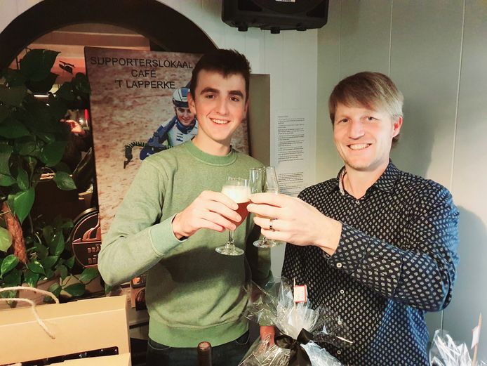 Renner Emiel Verstrynge (20) heeft zijn eigen biertje: “Ik wacht met ...