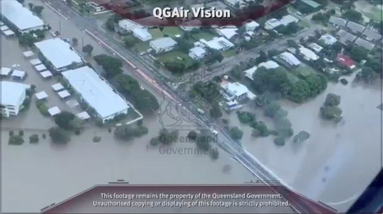 Ongekende overstromingen Australië: “Pas op voor krokodillen en slangen ...