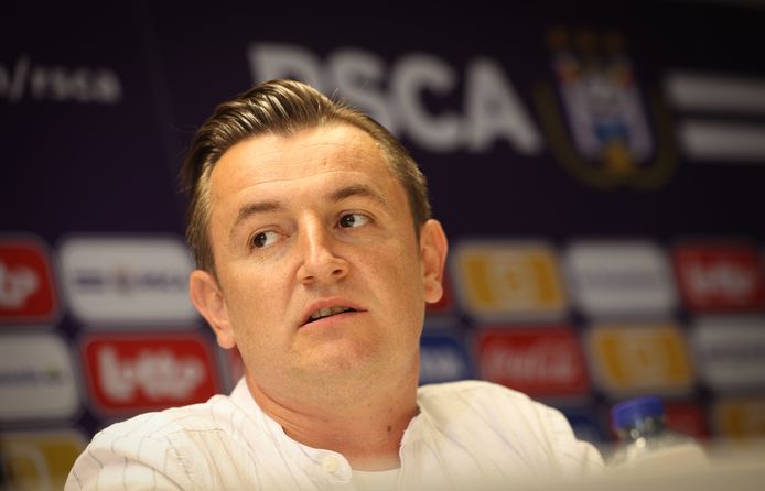 CEO Peter Verbeke en kersvers coach Mattheus over toekomst RSCA Women ...