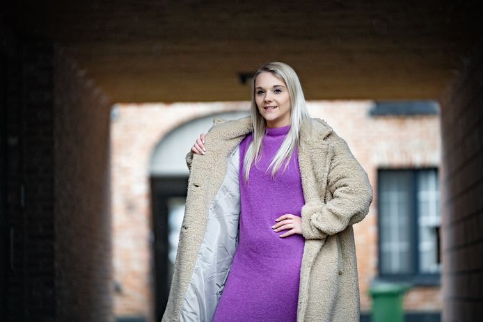 NET OPEN. Joyce (26) maakt droom waar met eigen online kledingwinkel JO ...