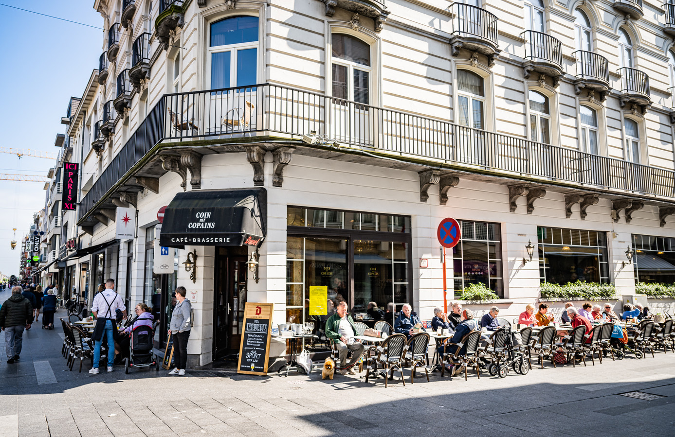 Luc Bellings gaat op zoek naar de lekkerste spaghetti bolognese aan de kust en geeft een 9/10 ...