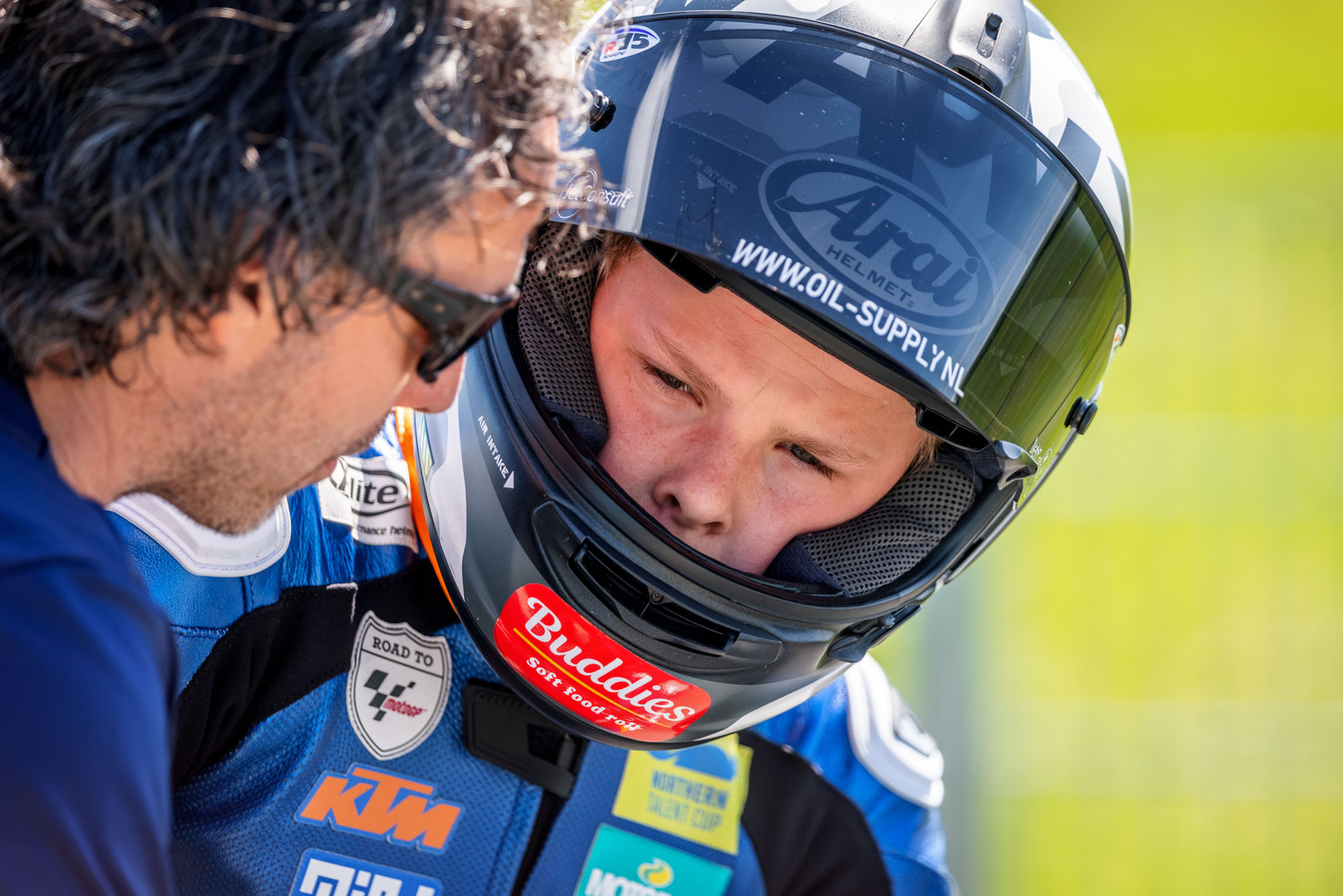 Buis en Veneman gaan samen op jacht naar succes in WK Supersport 300 ...