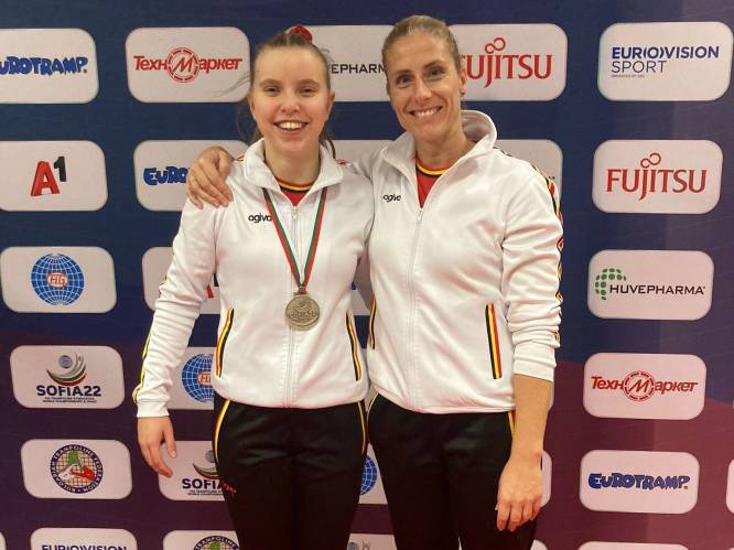 Kerstboom van 15 meter hoog op de Grote Markt: “Een uniek exemplaar ...