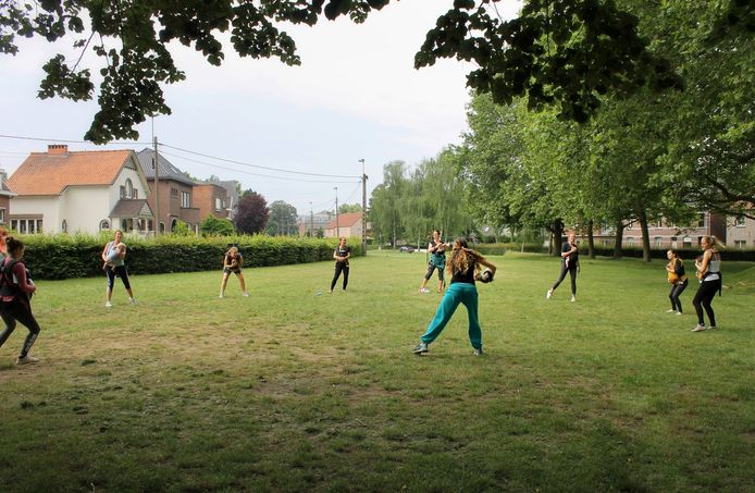 Babygym Respiro haalt 300 euro op voor het goede doel | Rotselaar | hln.be