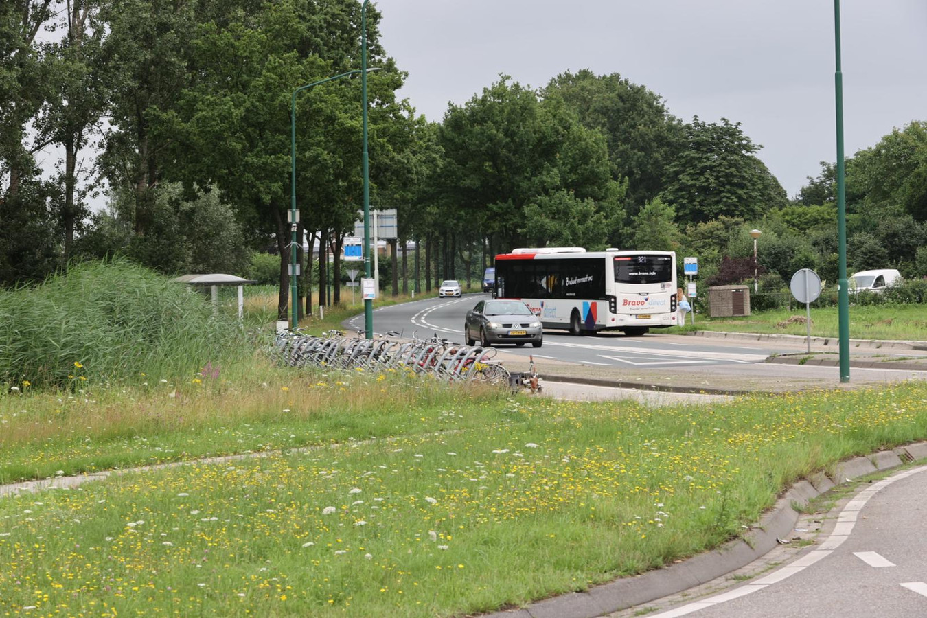 Warm pleidooi om minima in Helmond en Peel gratis met de bus te laten ...