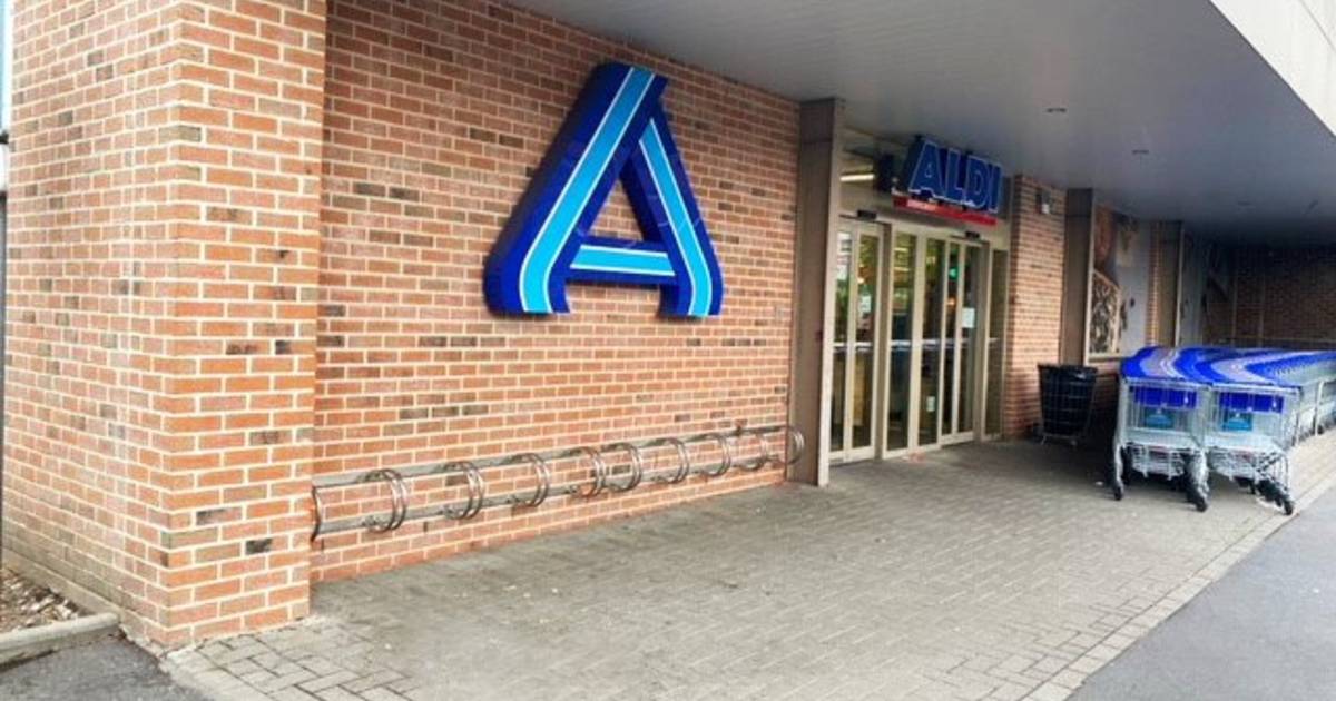 ALDI opent tijdelijke outletstore in Wetteren | Wetteren | hln.be