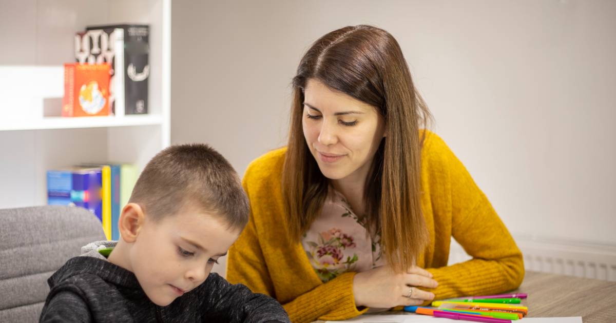 ‘Autisme bij kinderen kan vroeger gesignaleerd worden’ | Gezin | AD.nl
