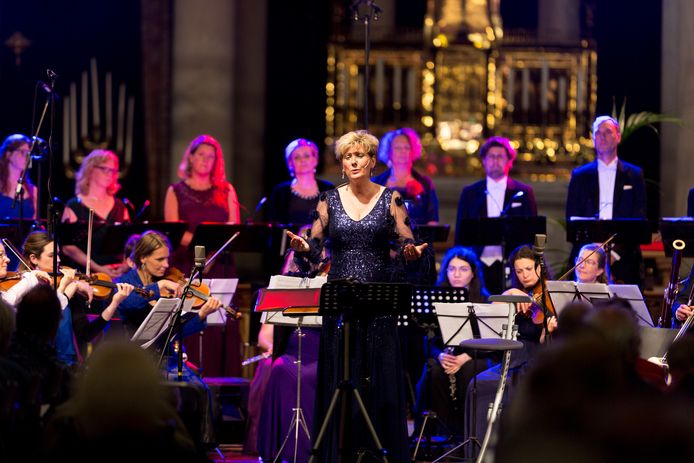 Gratis concert voor mantelzorgers in Apeldoorn dankzij gift van Monuta Helpt | Apeldoorn ...
