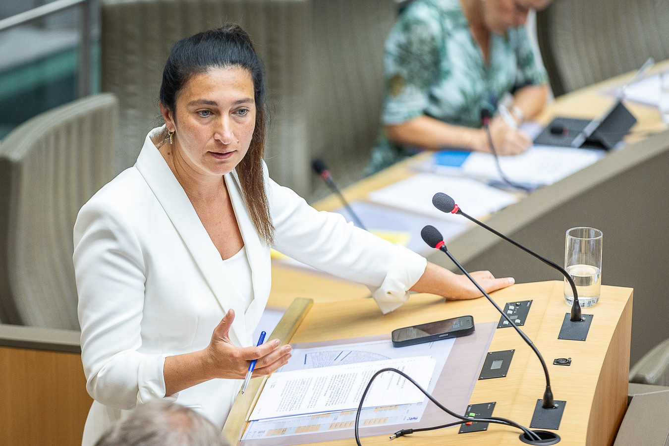 Zuhal Demir (N-VA): “Leiders waren altijd mannen, nu niet meer, wen er ...