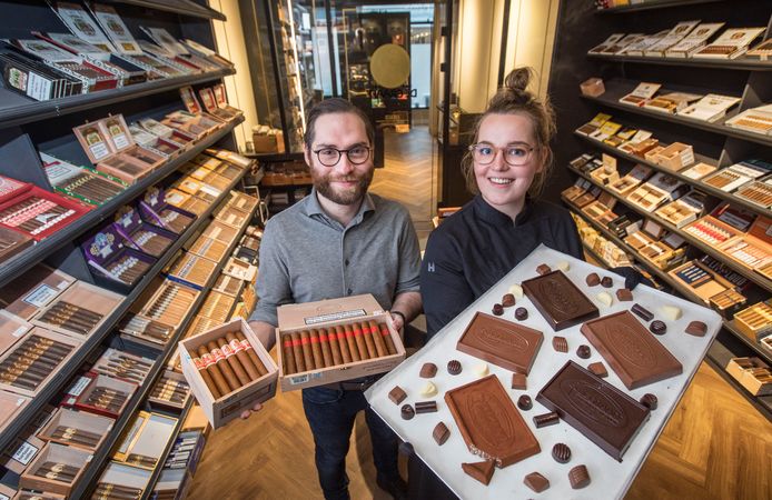De waar is hetzelfde, maar sigarenzaak De Graaff opent in moderne ...