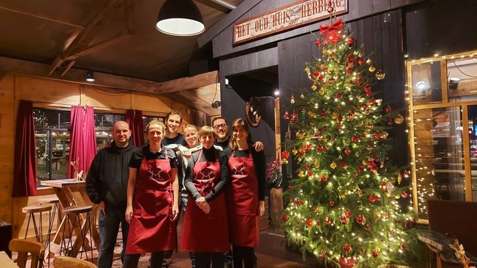 Vriendengroep opent eerste Desselse winterbar Melda: “Een toogidee dat ...