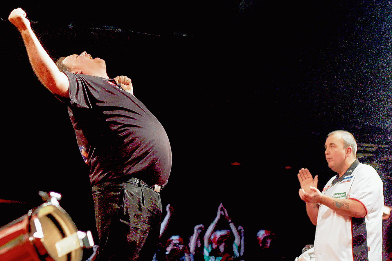 Van der Giessen: Huilen met Van Gerwen, het overkwam me | Foto | AD.nl