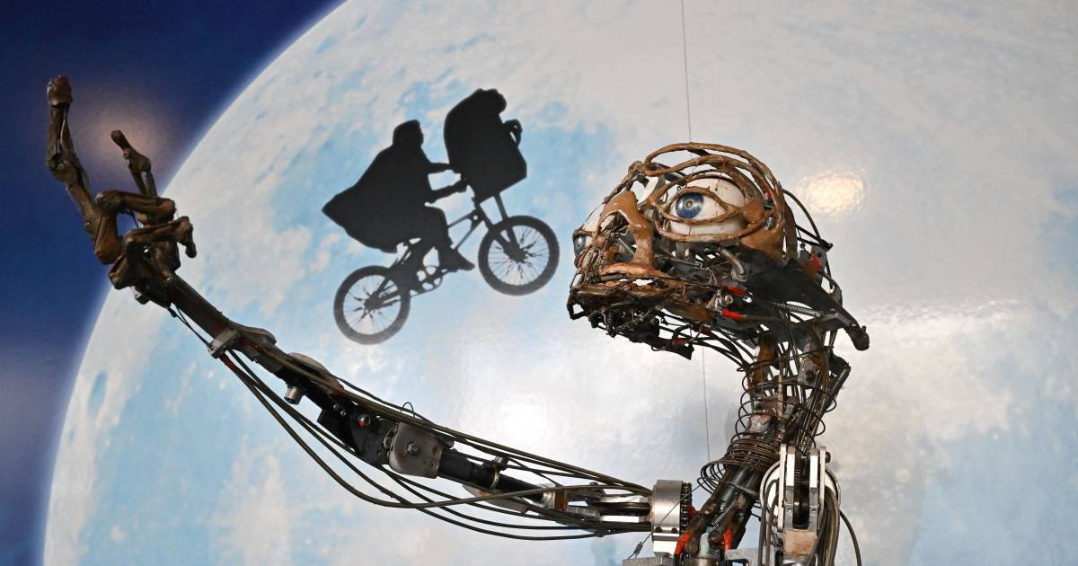 Iconische ‘E.T.’-robot wordt geveild (en de prijs ervan kan héél hoog ...