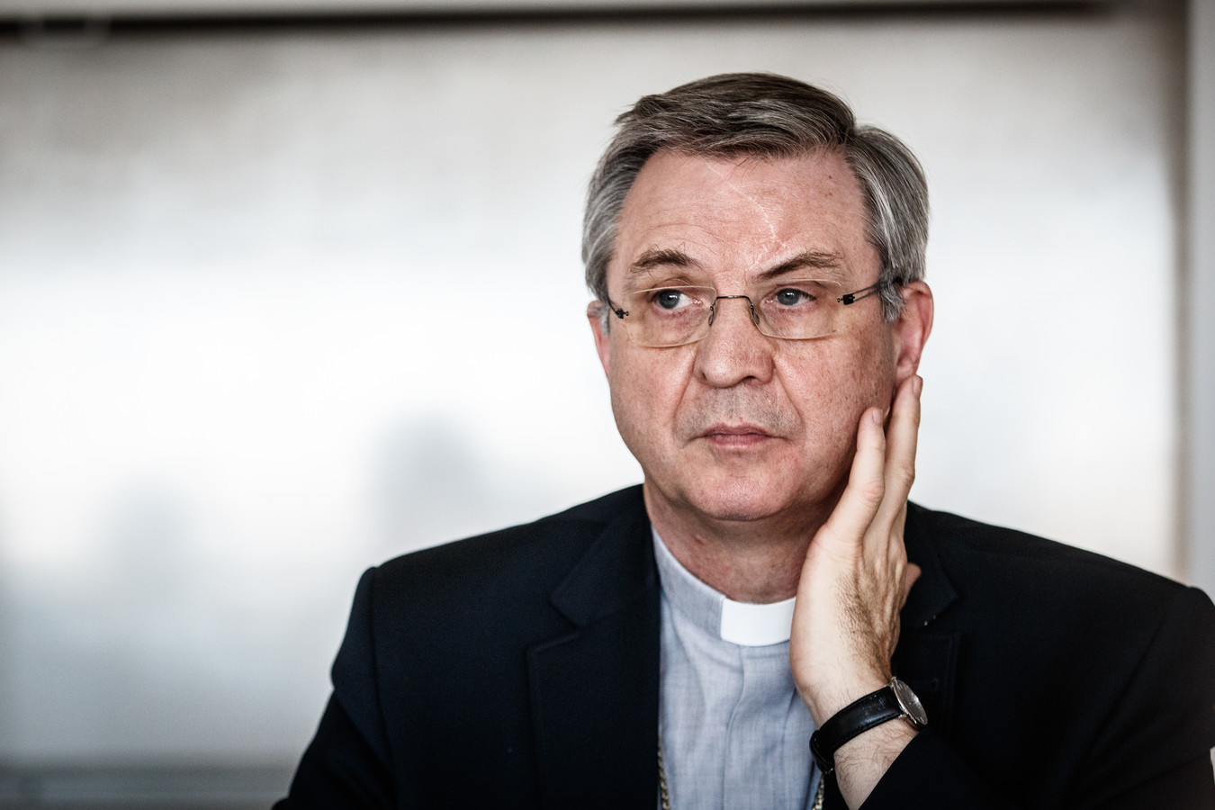 "Ik ben geen priester geworden om dit nog te moeten opkuisen": Antwerps ...