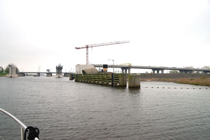 Fotoserie: Nieuwe Ramspolbrug krijgt vorm | Noordoostpolder | destentor.nl