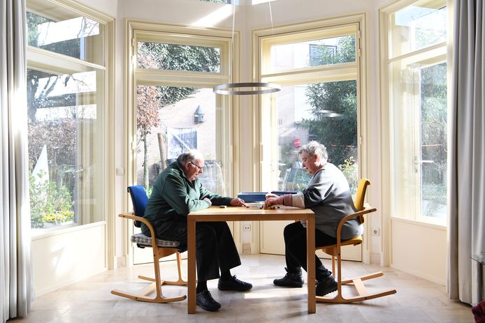 Jan en Marianne wonen in een voormalig klooster: ‘Om naar de wc te gaan ...